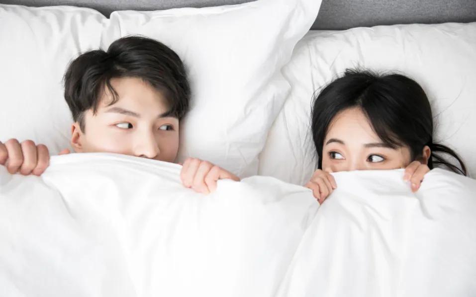 男女暧昧三定律,男女暧昧最准确的表现 桔子时尚网